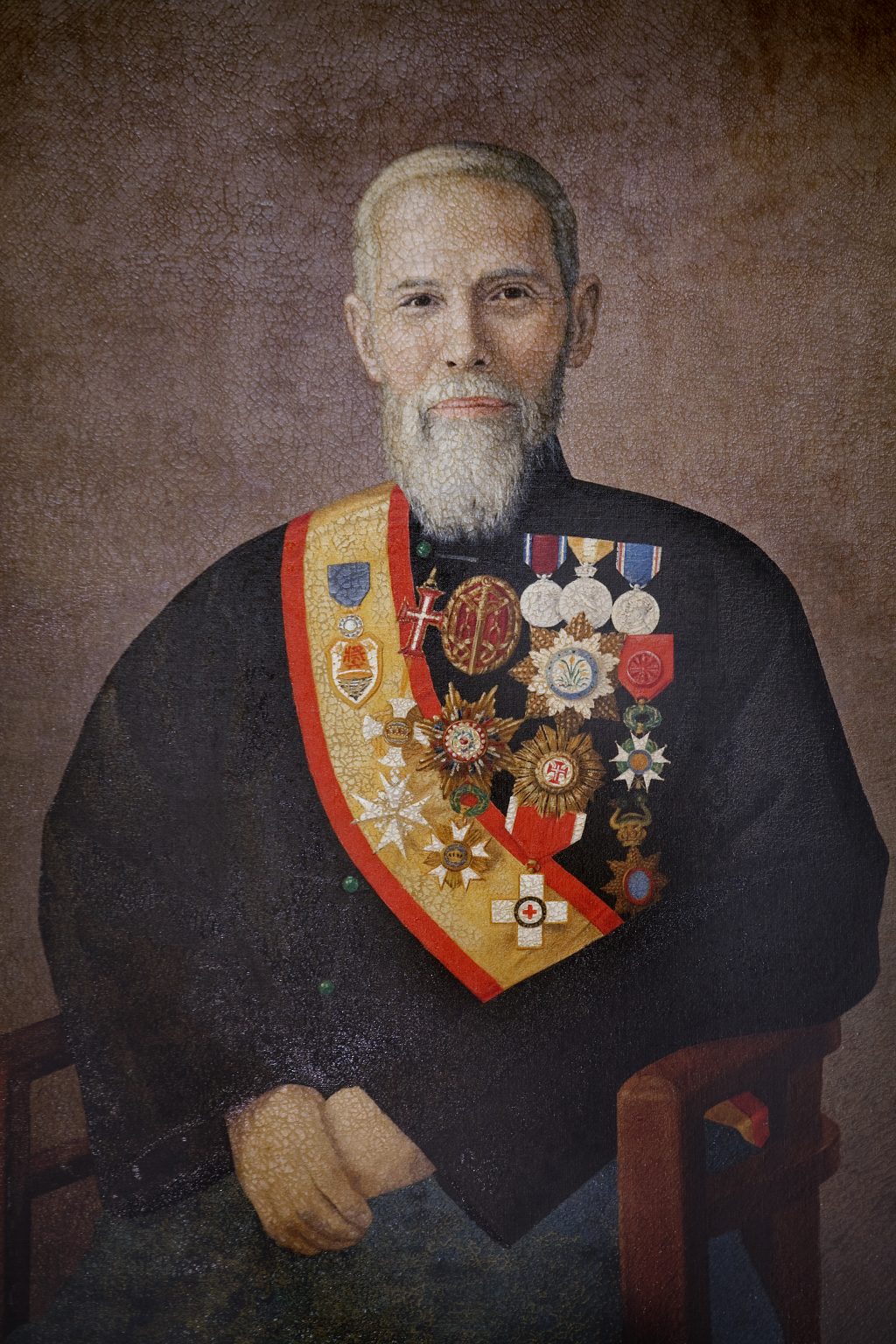 A man for all seasons: Sir Robert Ho Tung | Macao News