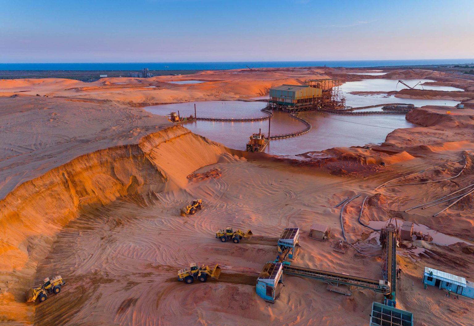 Huge Titanium Mineral Deposits Make Mozambiques Moma Mine One Of World