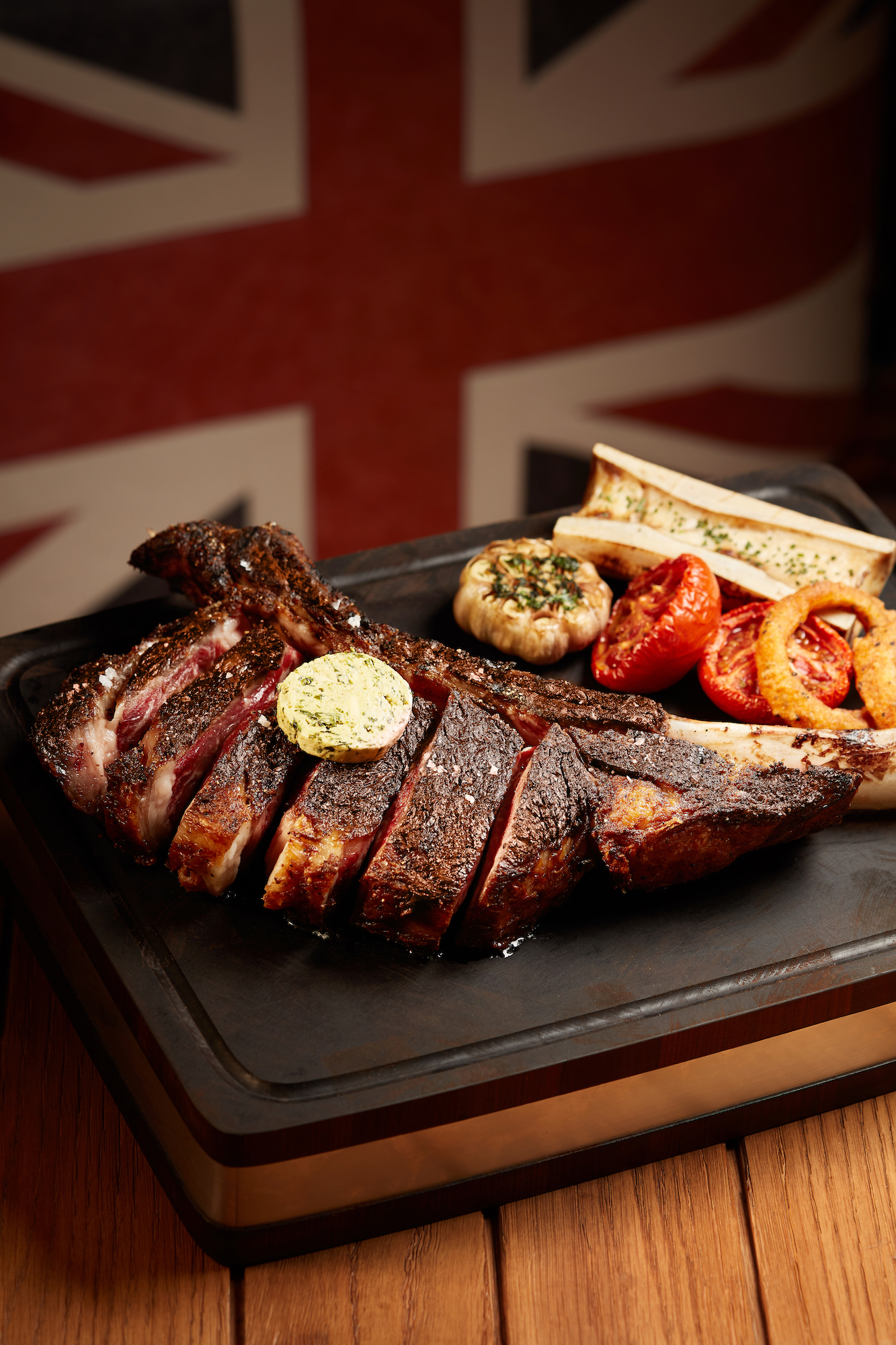 Gordon Ramsay unveils the top 5 highlights at his new restaurant at The ...