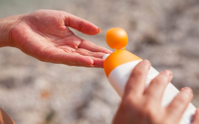 Your sunscreen may be making plastic marine pollution worse