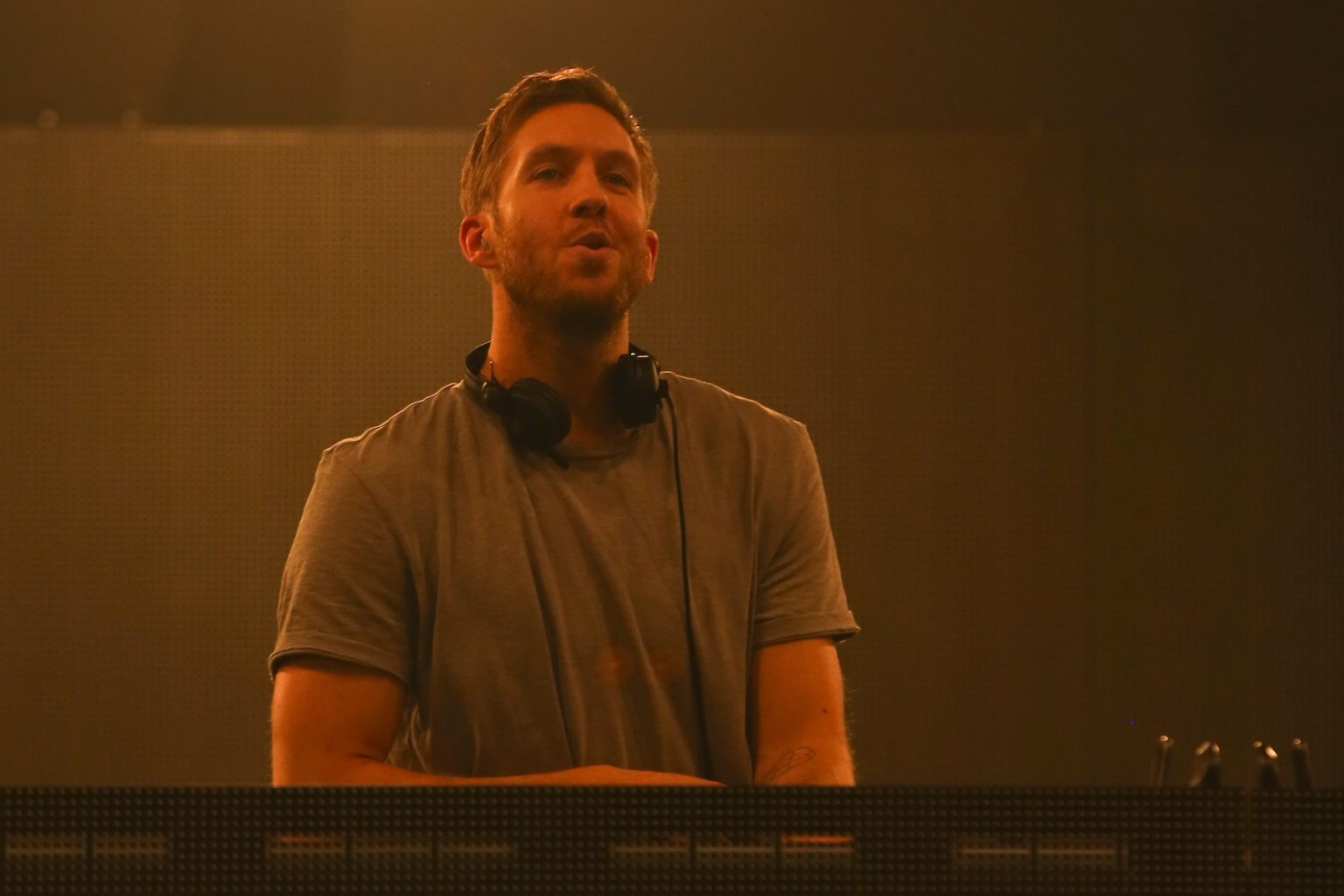 Calvin Harris to perform at Vision & Colour Music Festival in Hengqin